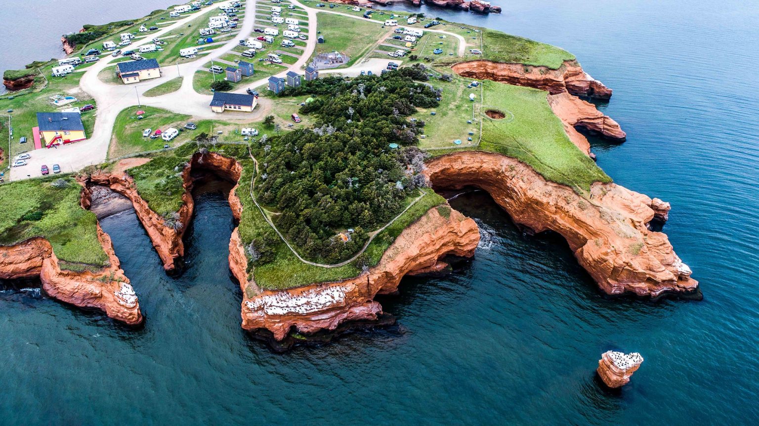 Camping Magdalen Islands: 2025 Guide | #ExperienceTransat